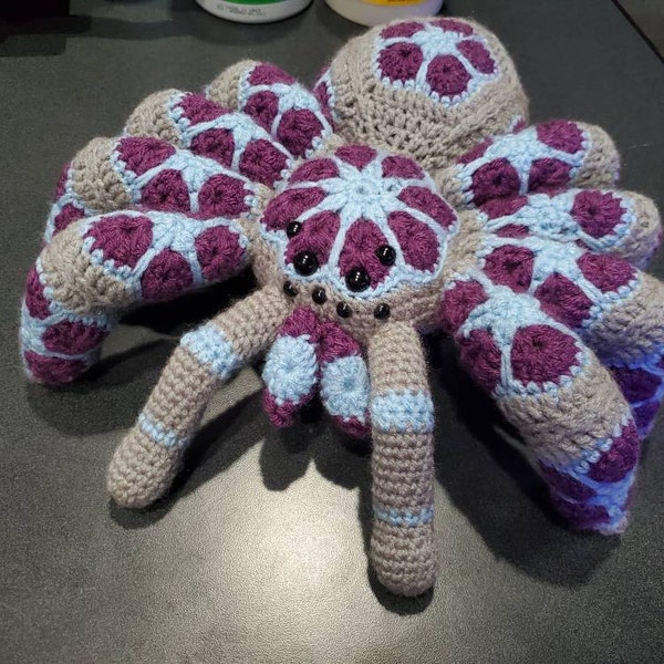 Crochet Pattern Solid Shapes Giant Tarantula Spider African Flower PDF ...