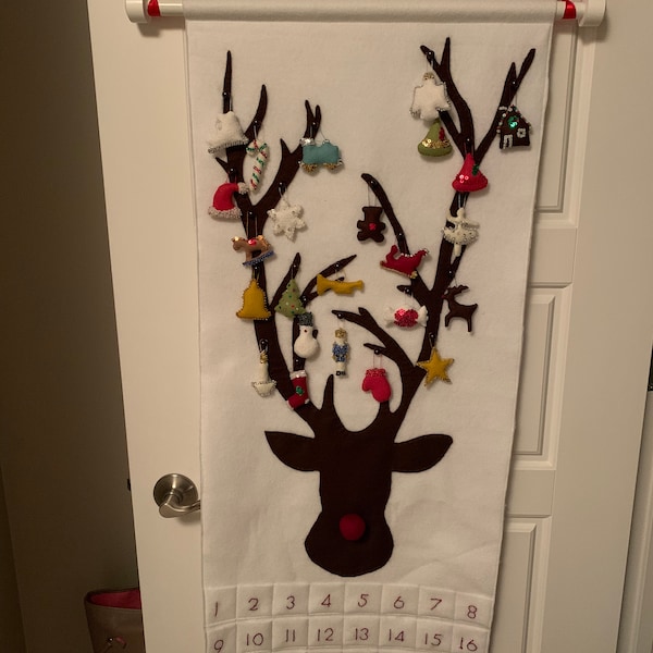 Christmas Advent Calendar Sewing Pattern - DIY Felt Countdown - Rudolph ...