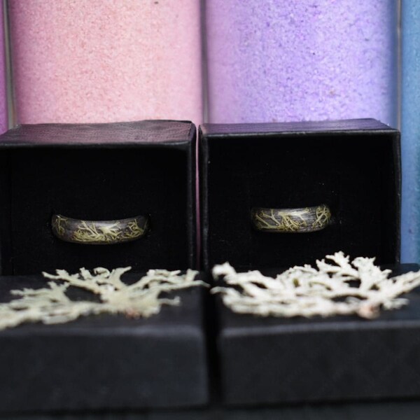 Lichen Wooden Winter Ring, Wood Forest Ring, Nature Moss Wedding Rings ...