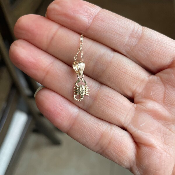 14k Solid Gold Scorpion Necklace: Diamond Cut Scorpio Zodiac Charm - Etsy