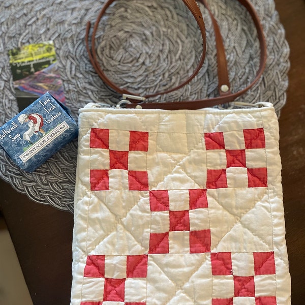 So Sweet With Tiny Embroidered Bouquets! Vintage 40s Sunbonnet Sue ...