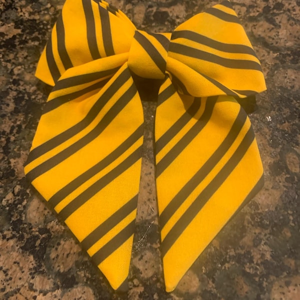 Wicked Witch Hair Bow, Green Witch Hair Clip, Green and Pink Fabric ...