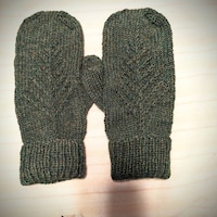 Spruce Mittens Knitting Pattern - PDF Instant Digital Download - Etsy ...