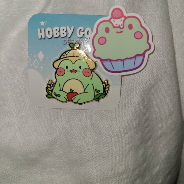 Happy Farmer Frog Enamel Pin - Etsy
