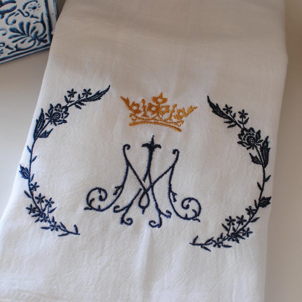 Catholic Marian Monogram With Crown Digital Machine Embroidery File ...