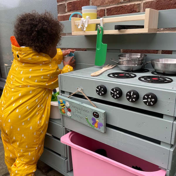 Mud Kitchen Cooker Rings and Knobs in Black/red/white - Mud Kitchen ...
