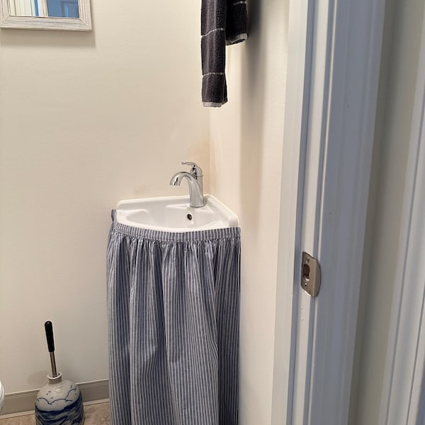 Hook and Loop Sink Skirt, Striped for Bathroom, Utility Skirt, Vanity ...
