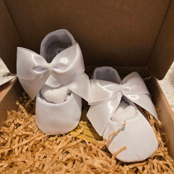 Personalised IVORY LINEN Baby Boy Christening Shoes, Baptism Shoes ...