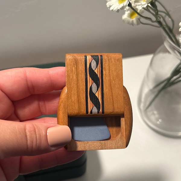 Guitar Pick Box - Etsy