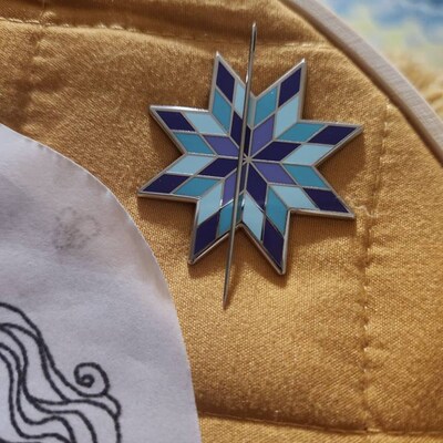 Pinwheel Star Quilt Block Pin Hard Enamel Lapel Pin - Etsy