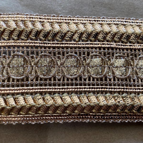 Indian Metallic Gold Sequin Indian Lace Trim With Embellishment Border ...