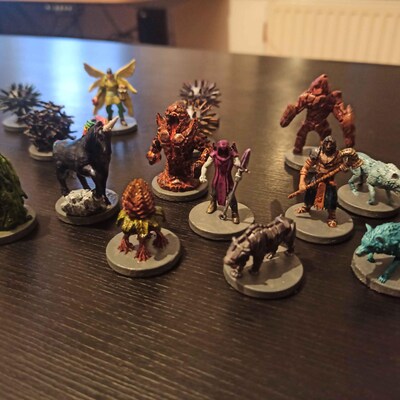 STL File Gloomhaven Map Frame & Mini Display Digital Download - Etsy Canada