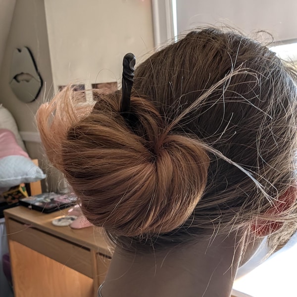 Hand Forged Heavy Duty Side Mount / Under Mount / Small Wall Rack Bent ...