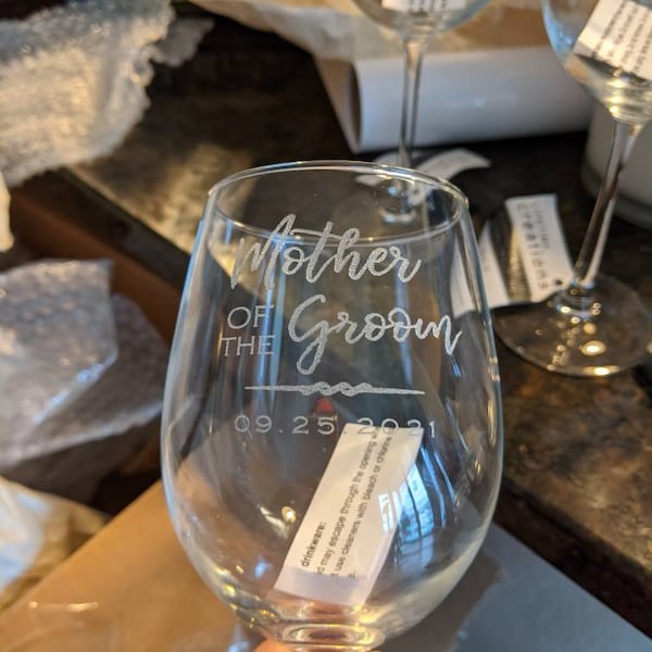 Engraved Personalized Mother of the Bride or Mother of the Groom Wine ...