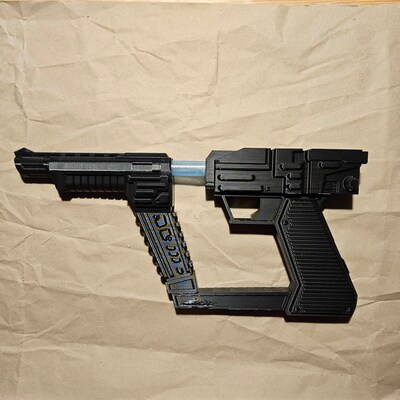 I Robot Will Smith Del Spooner Pistol Gun Blaster Cosplay Prop Replica ...