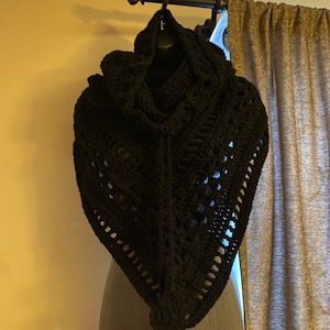 Keyhole Scarf KNIT PATTERN Beautiful Scarf Gift for Her Crochet Scarf ...