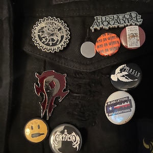 Holographic Metal 1.25 Pinback Buttons - Etsy