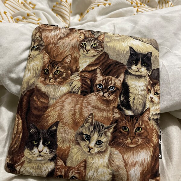 Vegan Suede Zipper Wallet Kitty Coin Purse Designers Guild Fabric ...