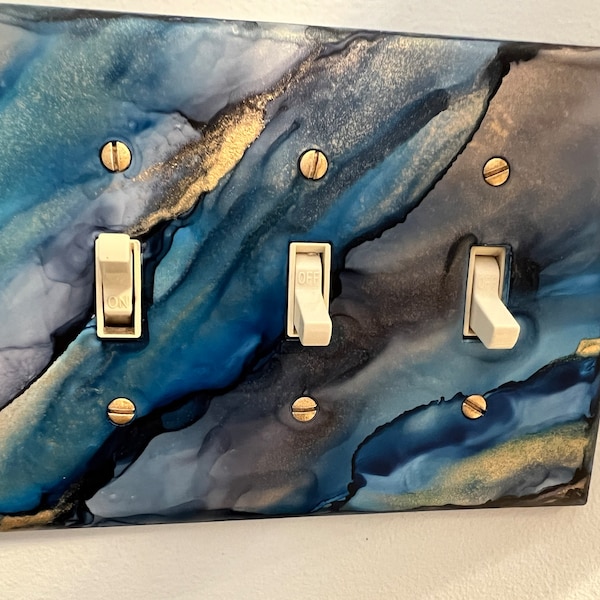 Colorful Abstract Art Light Switch / Electrical Outlet Cover - Toggle ...