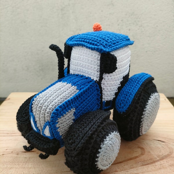 Toota's Tractor Crochet Pattern - Etsy