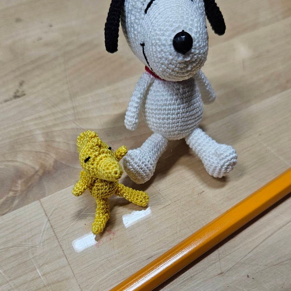 Crochet Snoopy and Woodstock Set: Miniature Knit Amigurumi - Etsy