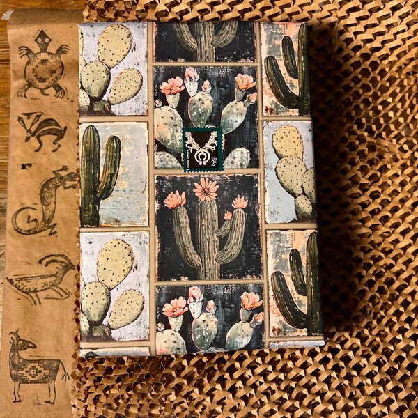 Wrapping Paper, Volcanic Rock Design Magma Gift Wrap for Geologists ...