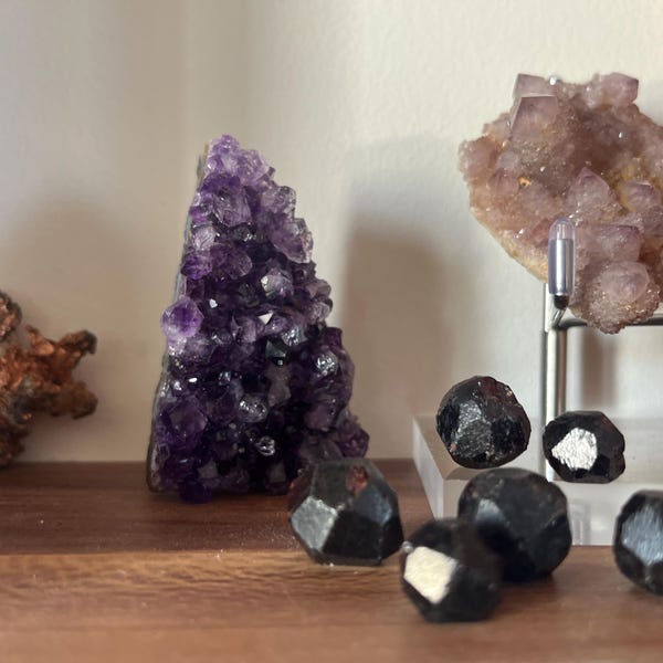 UV Reactive Oil Petroleum Herkimer Diamond , Double Terminate Quartz ...