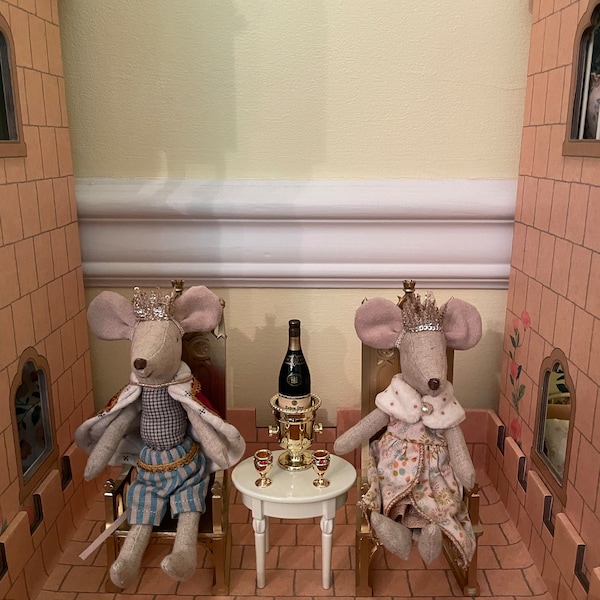 Medieval Royal Throne Set for Maileg Mice - Etsy