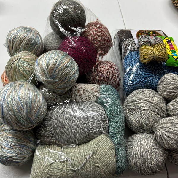 Linen Yarn on Cone and Linen Yarn Cakes, Natural Linen Yarn, Lace ...