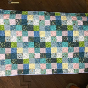 Its Sew Emma Upbeat Quilt Pattern 4 Size Variations - Etsy