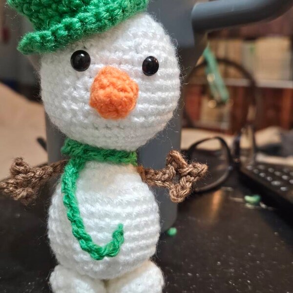 Crochet Pattern Tiny Snowman With Crochet Tiny Box Gift Pattern Eng PDF ...