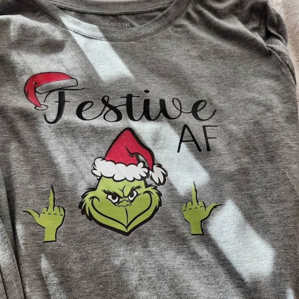 Grinch Middle Finger SVG, Grinch Giving the Finger, Middle Finger SVG ...