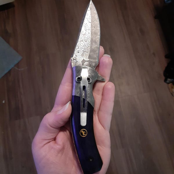 Damascus Folding Knife: Hand-carved Jesus Crucifixion Theme, Brass ...
