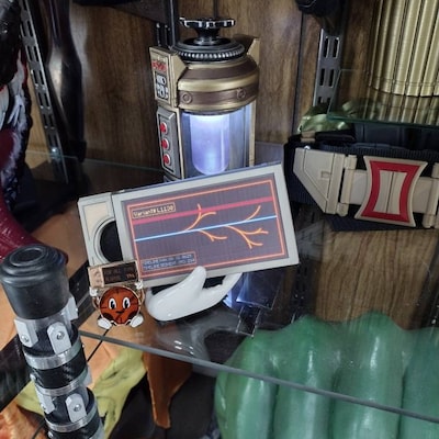 Monsters Inc Scream Canister Light, Scream Can, Monster University ...