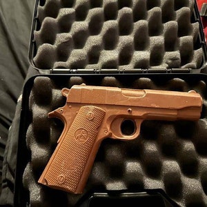 CHOCOLATE GUN Full Size Hand-crafted Solid Milk Chocolate Handgun With ...