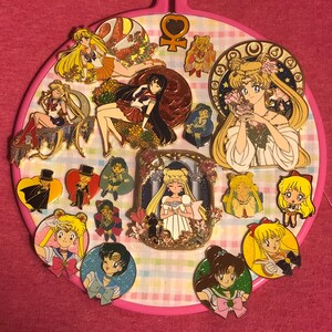 Sailor Moon Serenity Character Frame Fantasy Pin LE 50 - Etsy