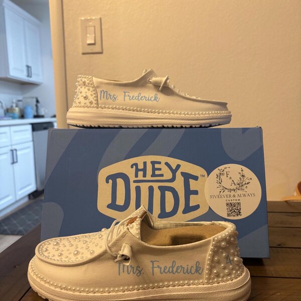 Custom Wedding/pearl Dude Shoes(larger Pearls)-great Custom Gifts ...