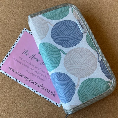 DMC Storage Box for Floss/embroidery Thread Bobbins 50 Free Bobbins ...