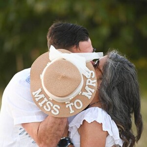 Bridesmaid Fuzzy Eye Mask Maid of Honor Gift Sleep Mask Matching Sleep ...