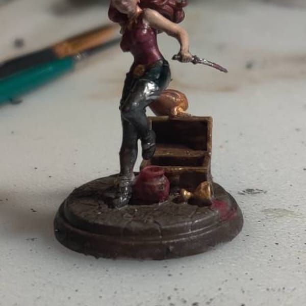 32mm Female Halfling Thief by White Werewolf Tavern Choose Your Figure ...