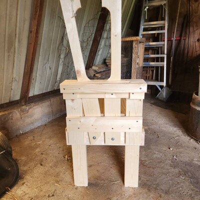 Goat Milk Stand for Pygmy and Dwarf Goats, Quality Eco Friendly Durable - Etsy