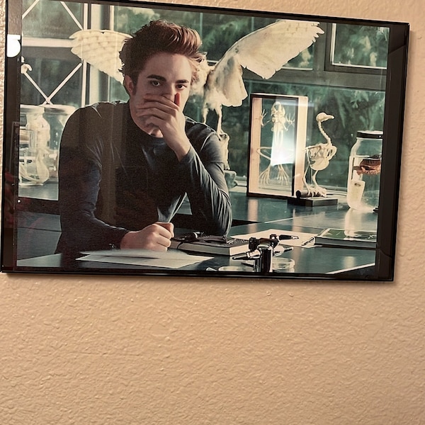 Funny Bathroom Poster, Edward Smell Stinky Face Poster - Etsy