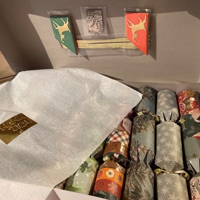 Christmas Cracker DIY Kits, Cracker SNAPS & HATS, Make Your Own ...