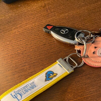 Virginia Tech Hokies Keychain - Etsy