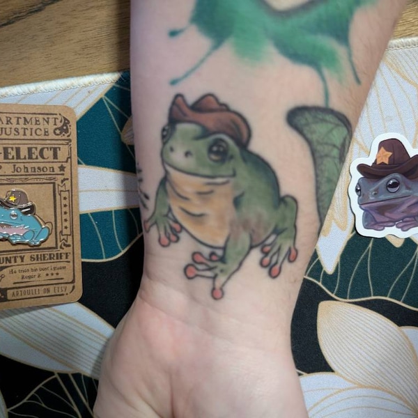 Sheriff Frog Enamel Lapel Pin | Cowboy Frog - Etsy