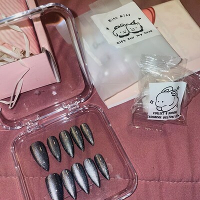 Sanguineous Song-blood Red Clear Gel Minimalist Style Handmade Pointy ...