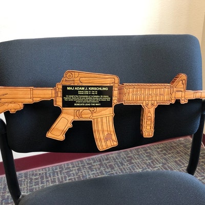 Rifle Plaque M4 With Personalized Plate Military Plaques Personalized ...