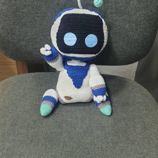 Tutorial on Crocheting a Kratos Skin for Astrobot (EN) - Etsy