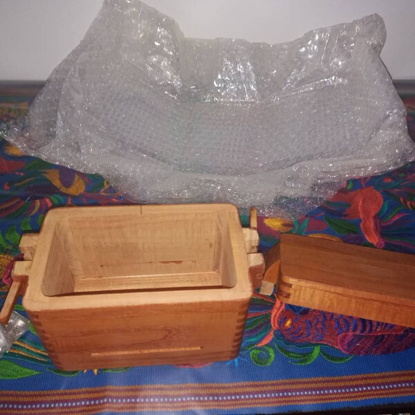 3d Printed Mysterious Blue Box Inspired by Mulholland Drive, Functional ...