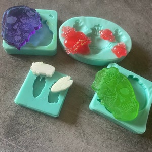 Biohazard Symbol Mold, 5 Cm, for Resin and Polymer Clay - Etsy